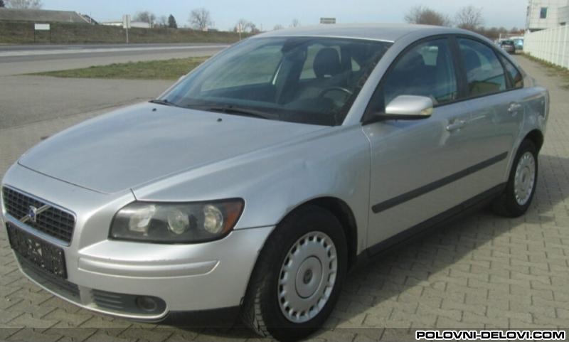 Volvo S40 Kompletan Auto U Delovima