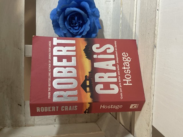 Hostage Robert Crais