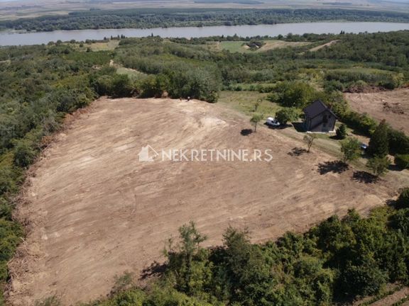 Prodaja, zemljište za stambeni objekat, Indjija Slankamenački Vinogradi