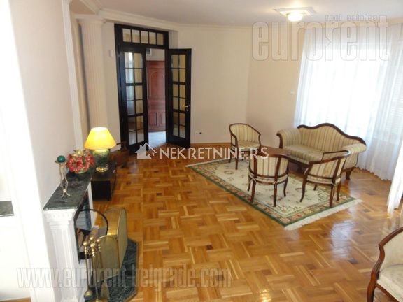 #19630, Izdavanje, Kuća, DEDINJE BELI DVOR, 3000 EUR