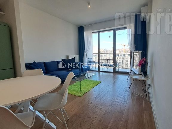 #46999, Izdavanje, Stan, BEOGRAD NA VODI, 1400 EUR