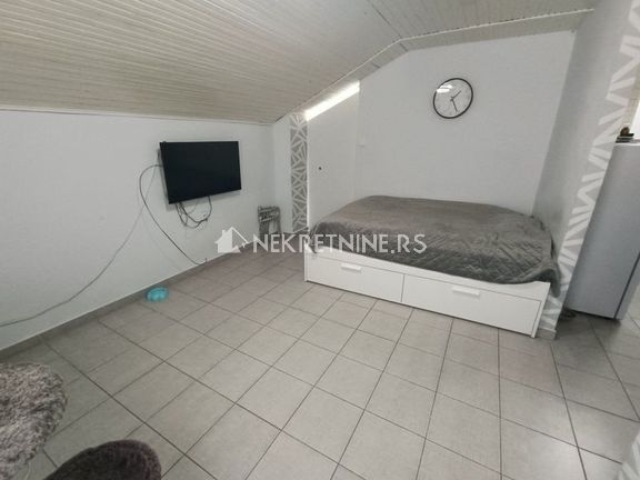 Jednosoban stan 33m2 Telep komplet renoviran