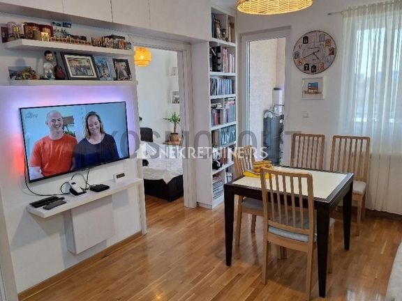 Voždovac, Stepa Stepanović, Dušana Jovanovića, 2.5, 46m2, 139000 EUR