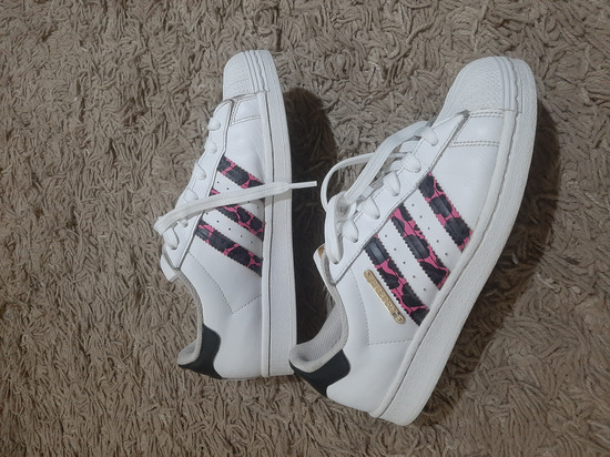 Sniženo.Original Adidas superstar 38 2/3