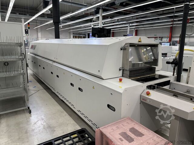 Reflov peć
SMT wertheim Reflow oven QPL N2