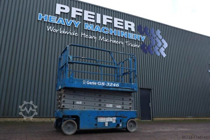 Podizanje makaza
Genie GS3246 Electric, Working Height 11.75 m, 318kg Cap