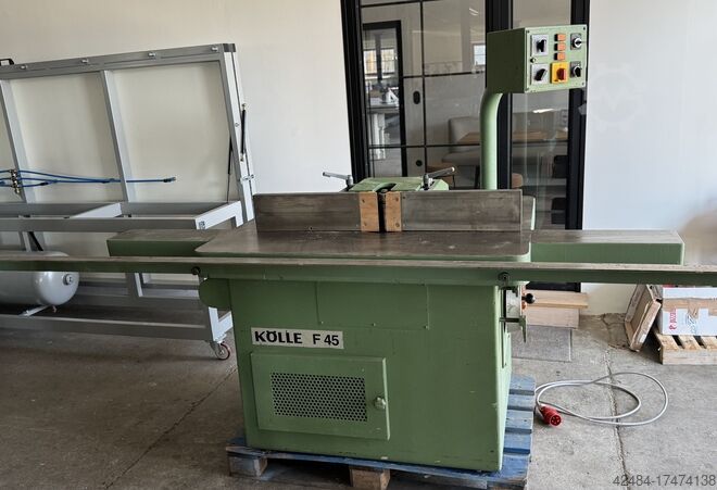 Swivel spindle milling mašina
Kölle F 45