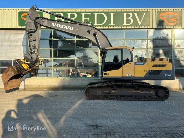 Volvo EC 250 D L bager guseničar