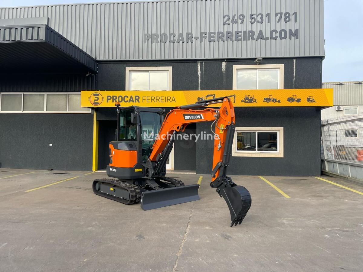 Novi Doosan DX35Z-7 mini bager