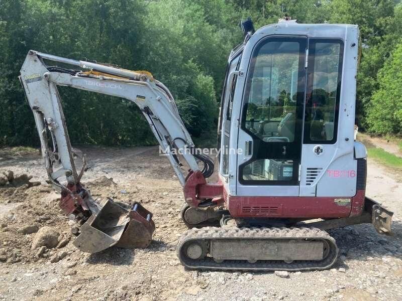 Takeuchi TB016 MACHINE SUISSE mini bager