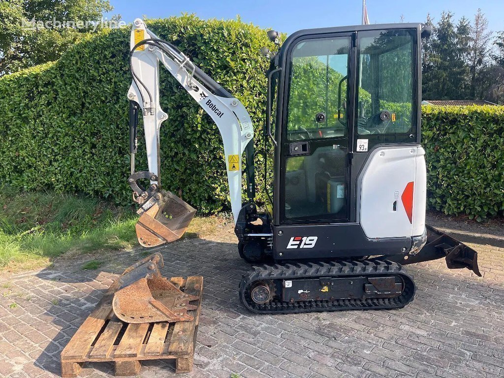 Bobcat E19 mini bager