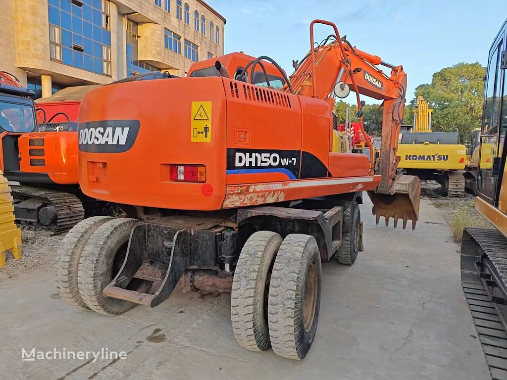 Doosan DH150w-7 bager točkaš