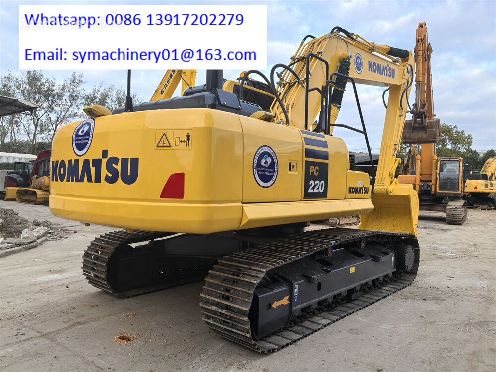 Komatsu PC220-8 Komatsu PC220 bager guseničar