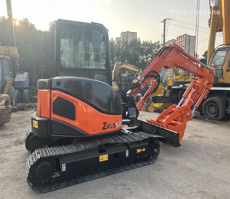 Hitachi ZX50 5tons mini bager