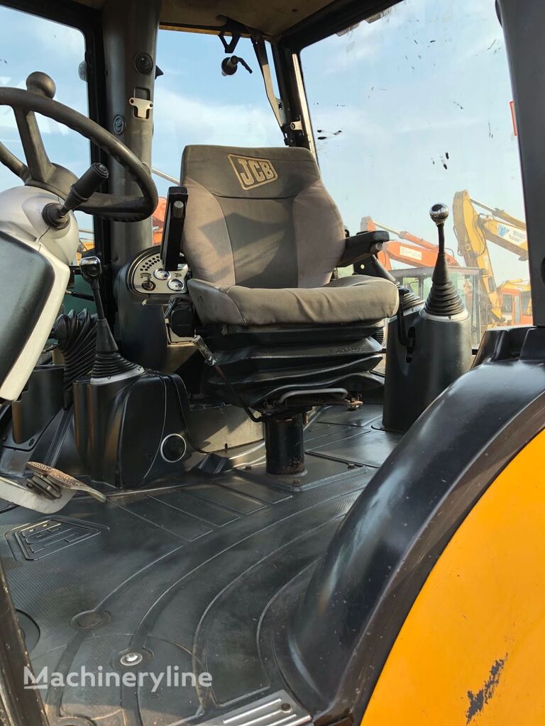 JCB 4CX bager-utovarivač