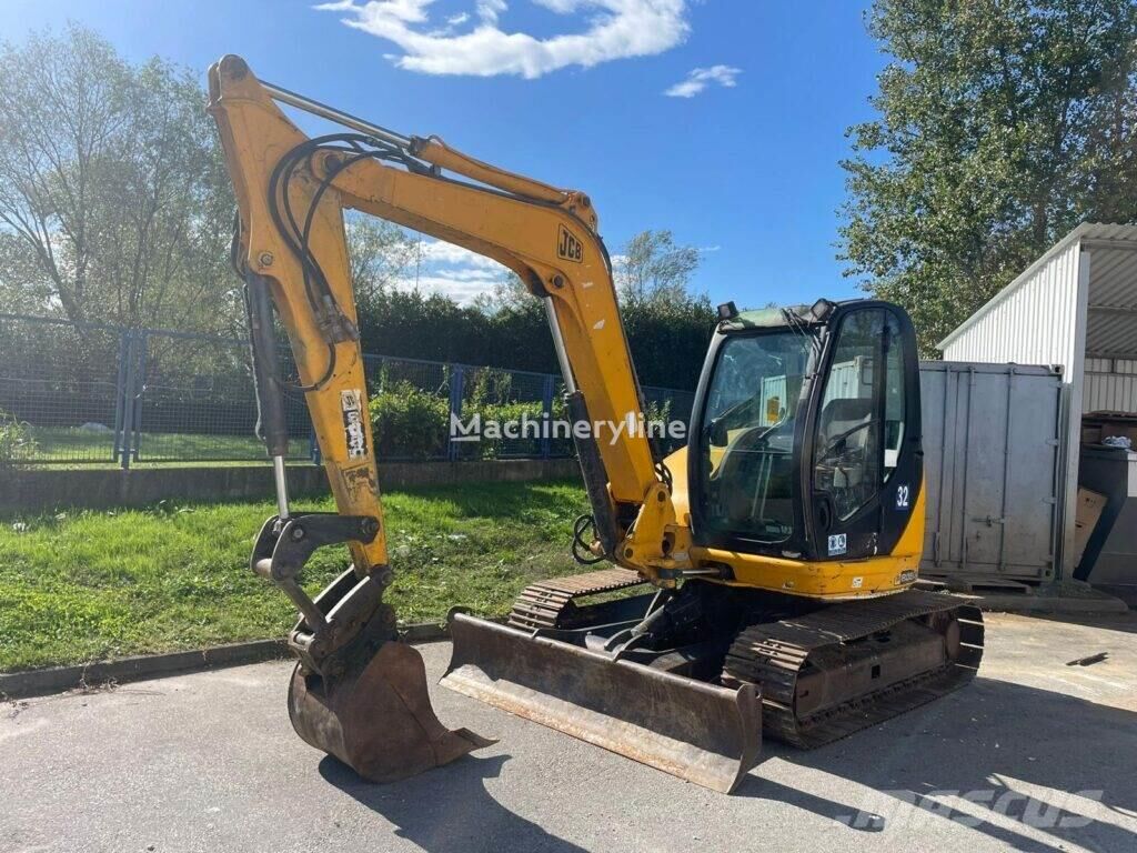 JCB 8080 mini bager