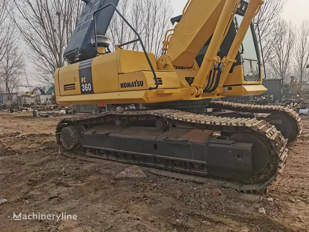 Komatsu PC360-7 bager guseničar