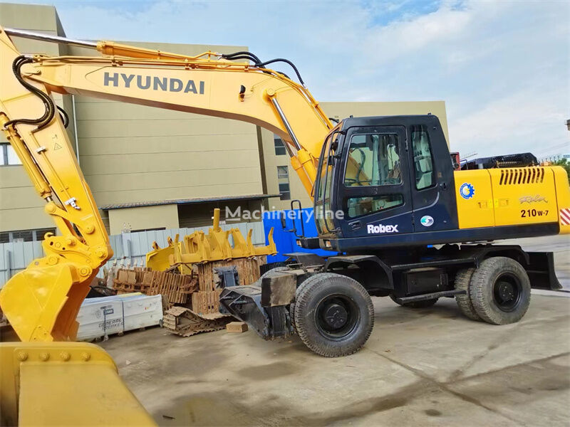 Hyundai R210W bager točkaš