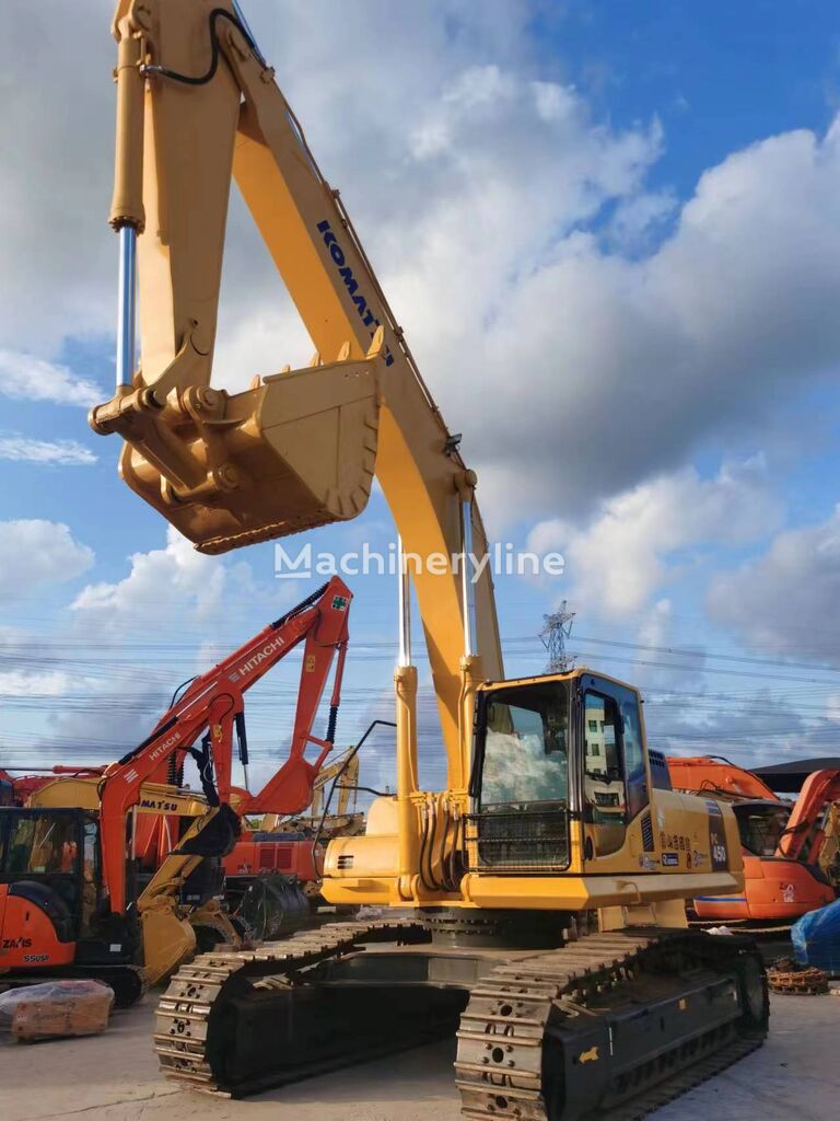 Komatsu PC450-8 bager guseničar