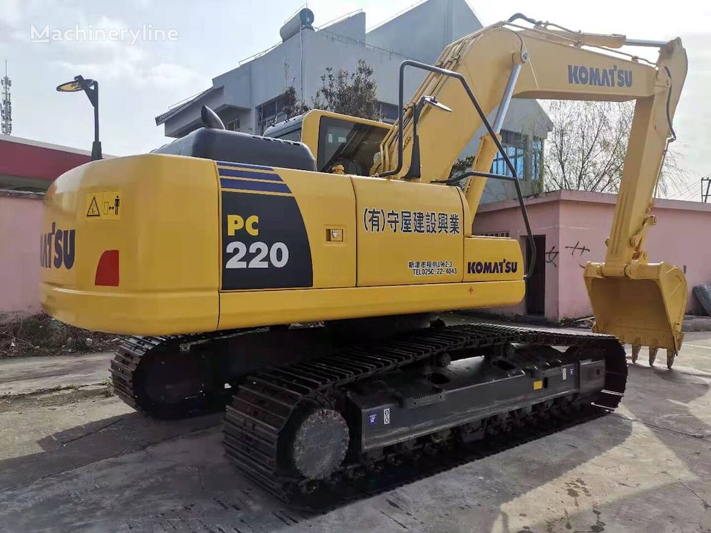 Komatsu PC220-8 bager guseničar