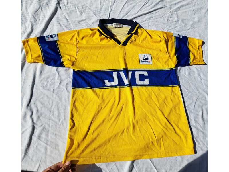 JVC France 1998 dres sa slika