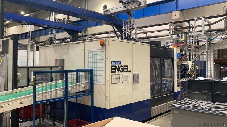 Engel ES11050 / 1000 DUO (izgrađen 2002) 1000 tona, ERC linearni robot
Engel ES11050/1000 DUO