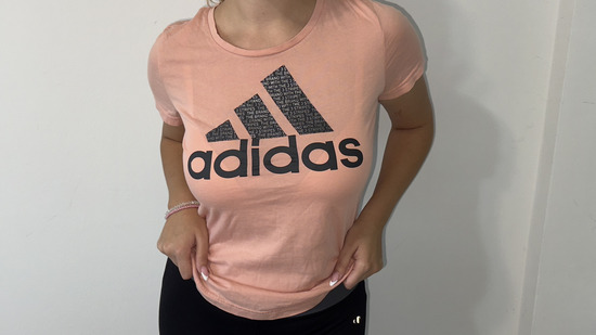 Adidas roze majica