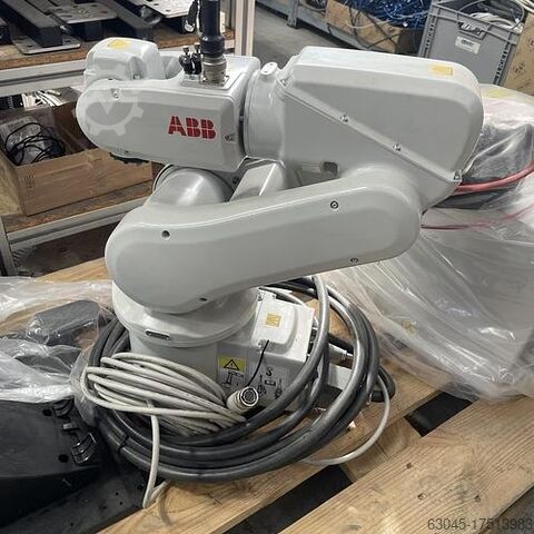 ABB IRB 120 robot (2022)
ABB IRB 120 Robot