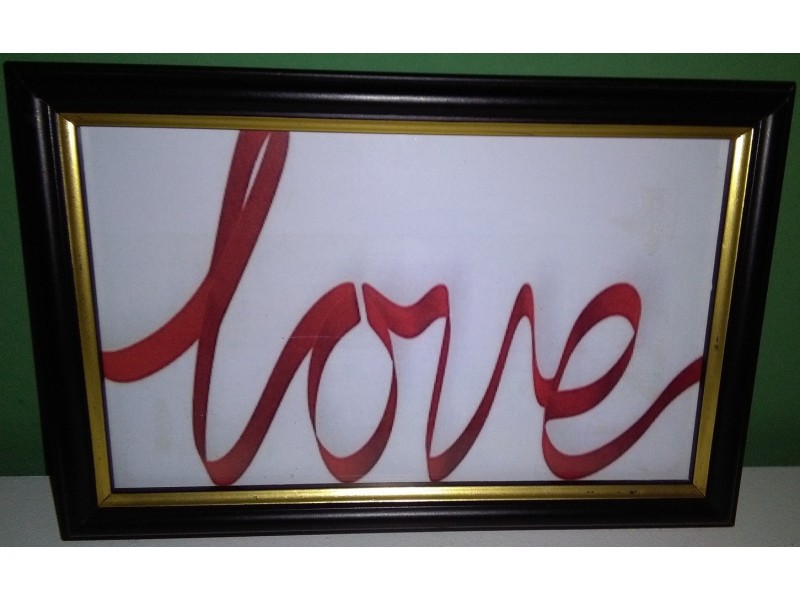 crveno LOVE u ramu 13cm x 20cm