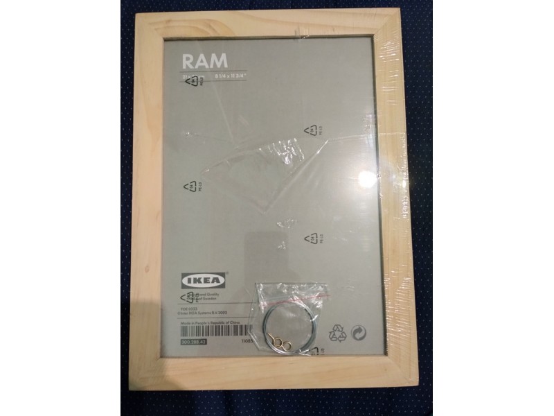 IKEA ram za sliku 21x30 cm (Drugi)