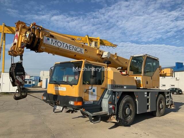 Liebherr LTM1030-2.1 pokretna dizalica