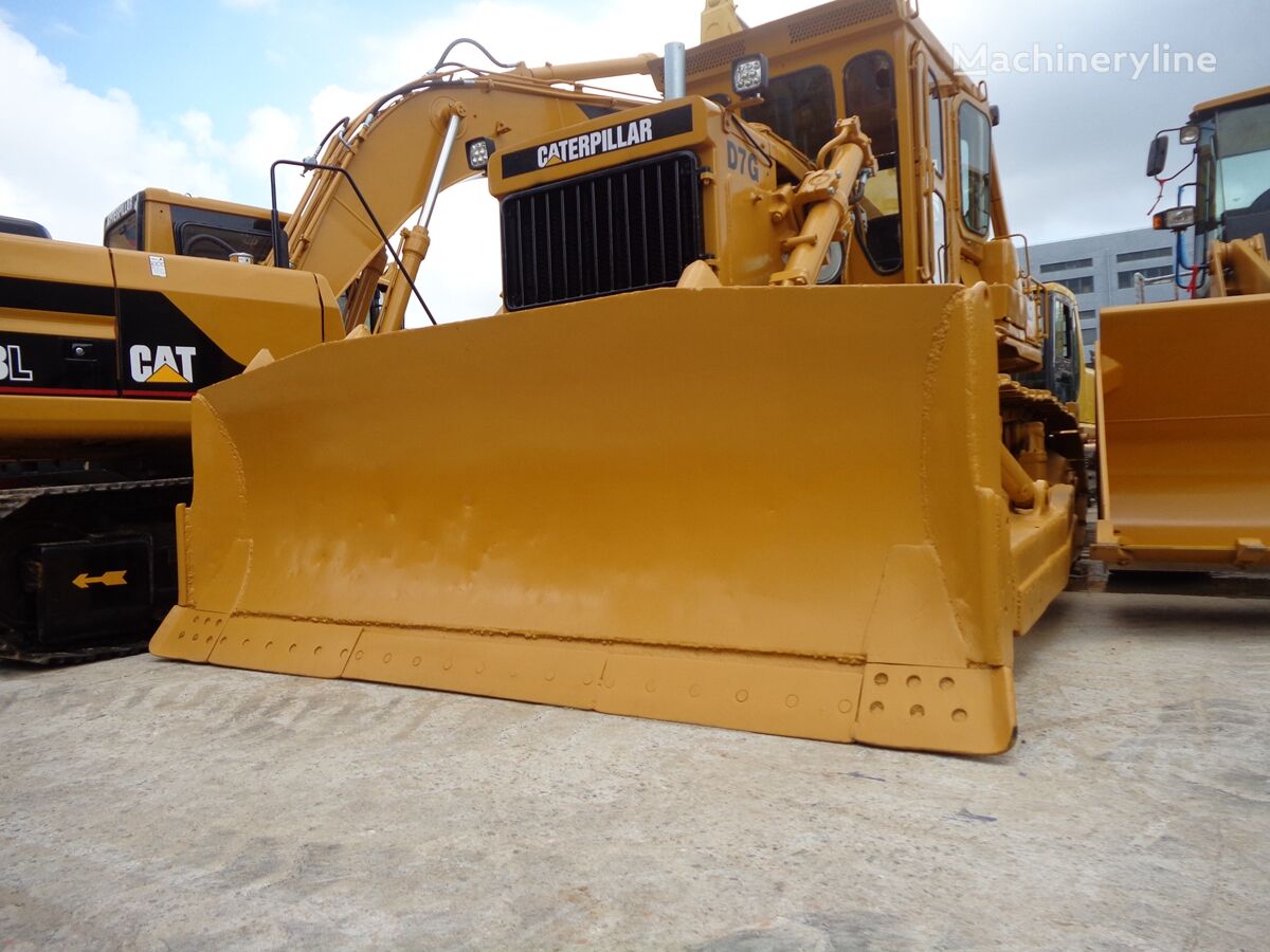 Caterpillar D7G buldožer