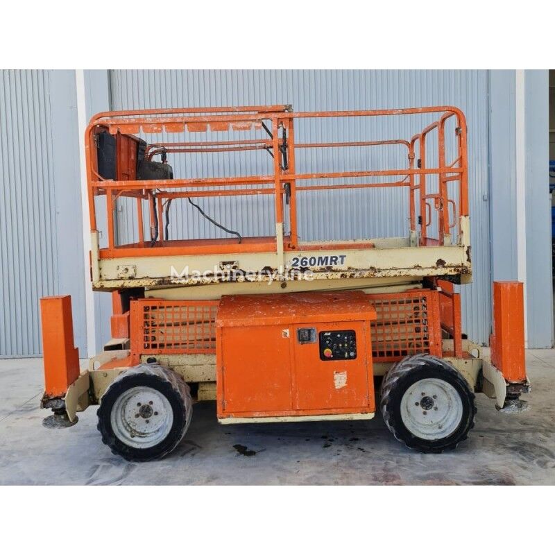 JLG 260 MRT makazasta platforma