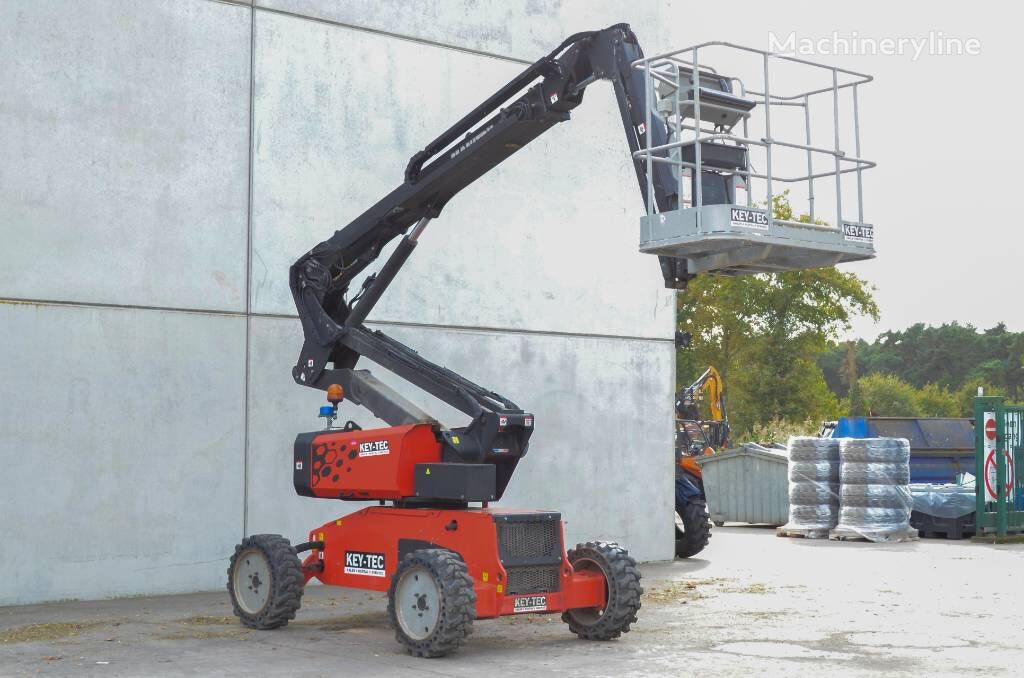 Manitou ManGo 12 hidraulična zglobna platforma