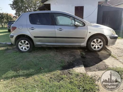 Peugeot 307 1.6 hdi 66kw delovi