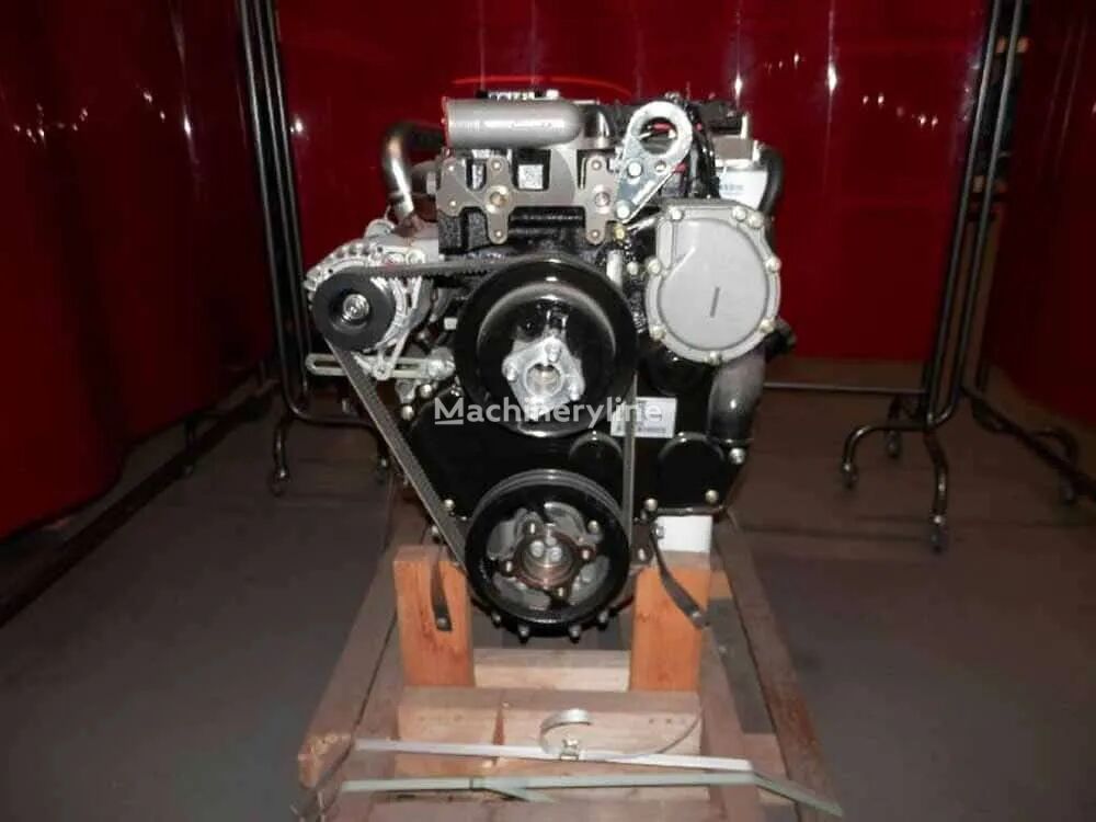 Motor za Perkins 1104D-44T import Germania građevinske mašine