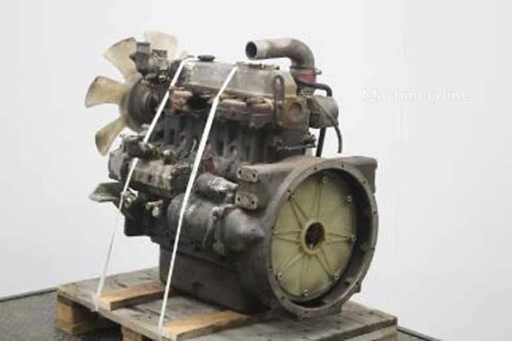 Motor za Perkins UC81227 second-hand pe palet građevinske mašine