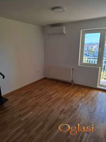 Novi Sad, Nova Detelinara - Duplex 62m2, kompletno renoviran.