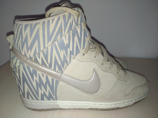 Nike Dunk Sky Hi premium ženske patike br 42