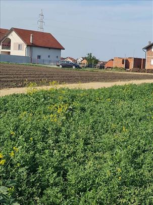 Batajnica plac kod zeleznicke pruge-Pustara