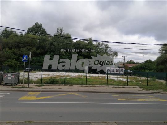 Izdajem plac 26 ari, Višnjička ulica