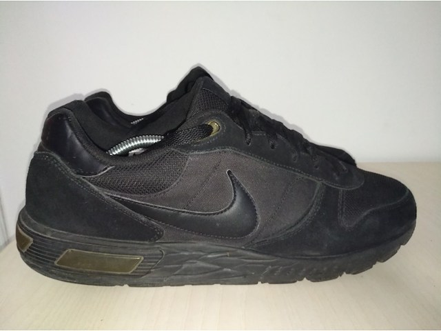 Nike NIGHTGAZER muške patike broj 48,5 original