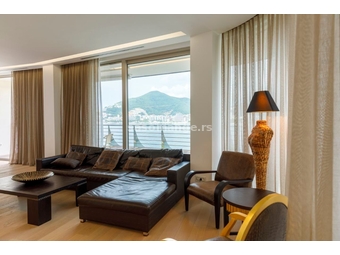 Luksuzan stan u kompleksu Dukley Gardens Budva, poluotok Zavala
Površina 178 m2Apartman se sa...