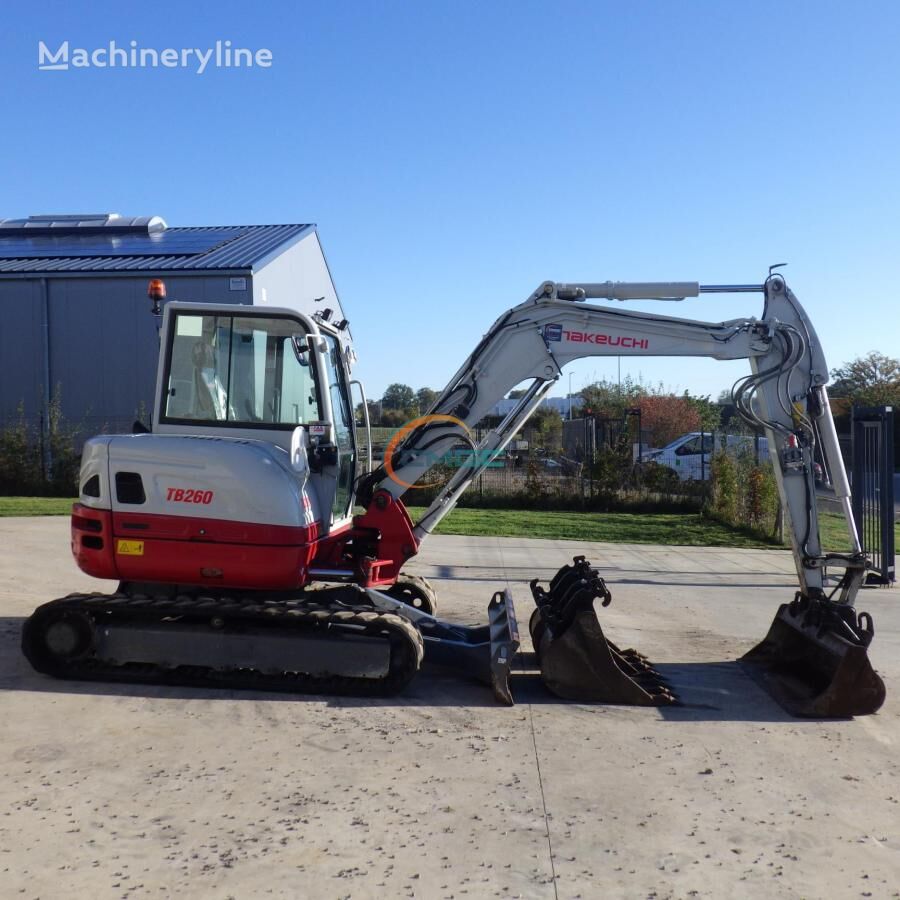 Takeuchi TB260 mini bager