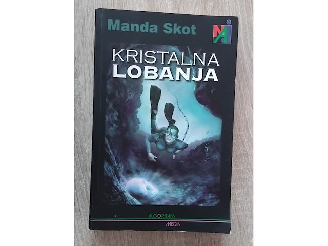 Kristalna lobanja -Manda Skot