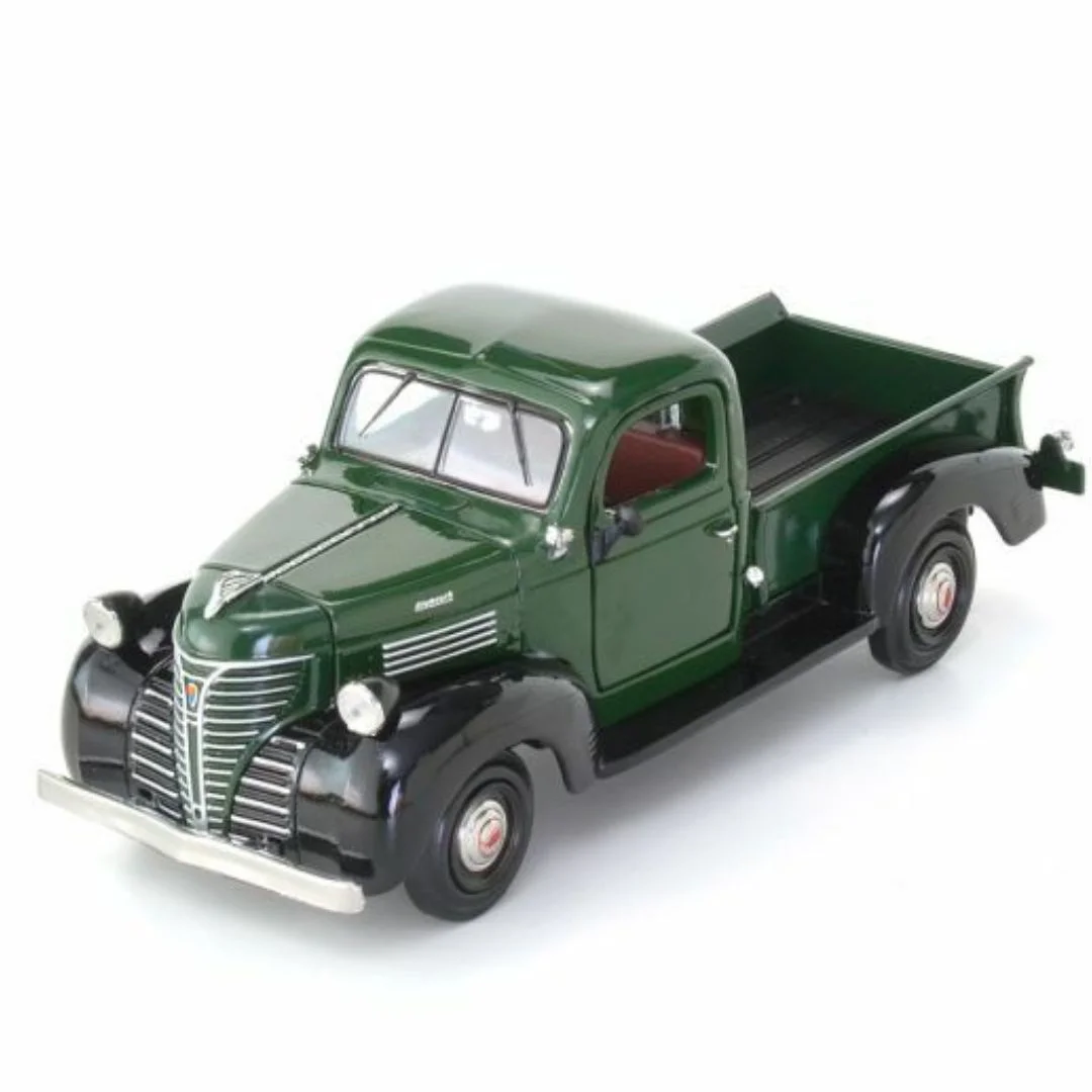 Metalni auto 1:24 1941 PLYMOUTH TRUCK
Metalni auto 1:24 1941 PLYMOUTH TRUCK