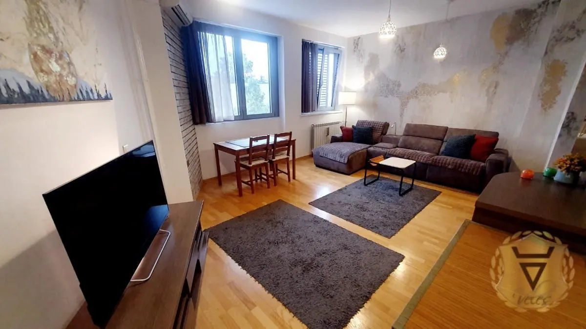 Izdavanje, dvosoban stan, 50m2, Dorćol, Beograd