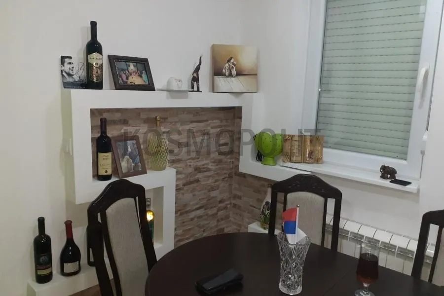 Izdavanje, trosoban stan, 63m2, Altina, Beograd