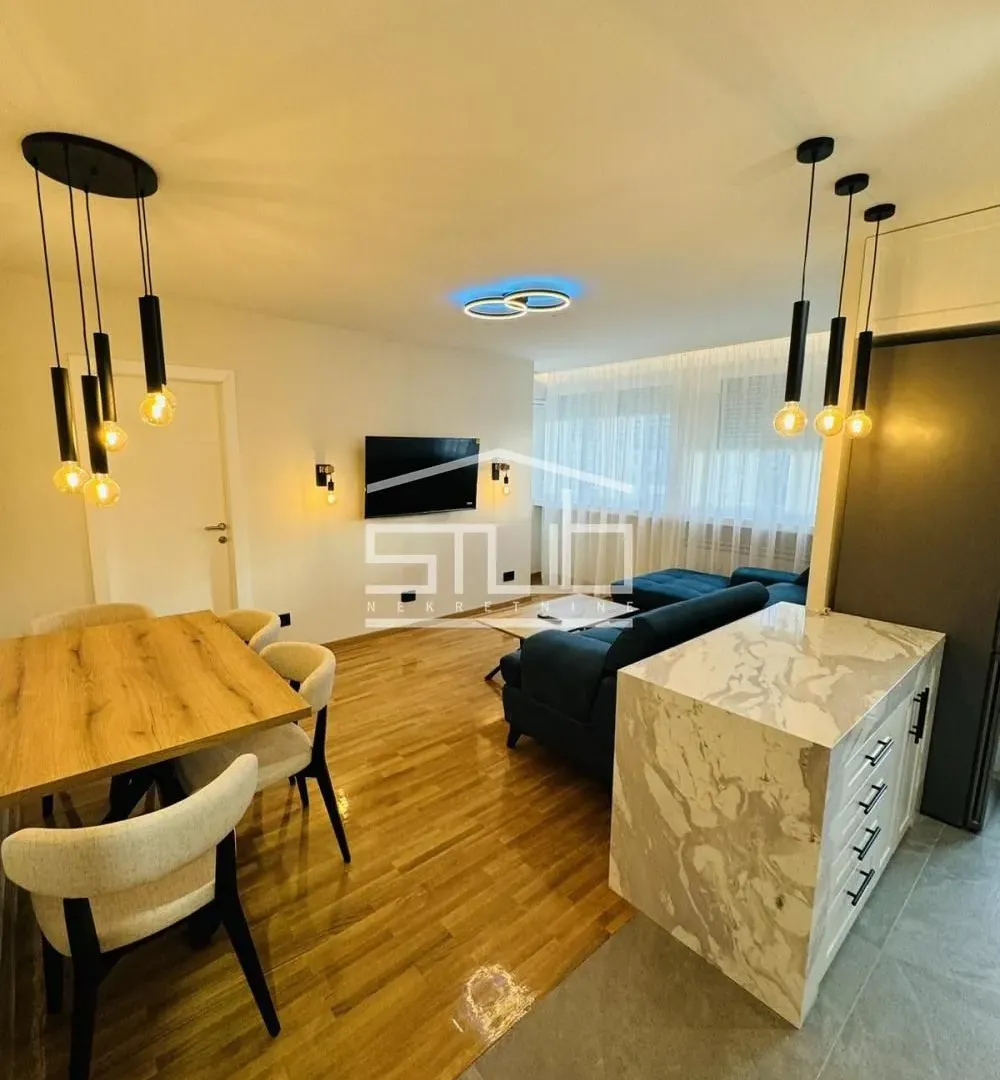 Izdavanje, dvosoban stan, 48m2, Novi Beograd Blok 21, Novi Beograd, Beograd