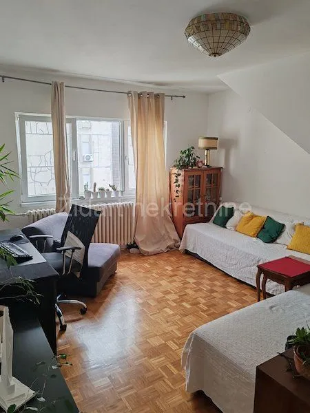 Prodaja, trosoban stan, 83m2, Novi Beograd Blok 64, Novi Beograd, Beograd